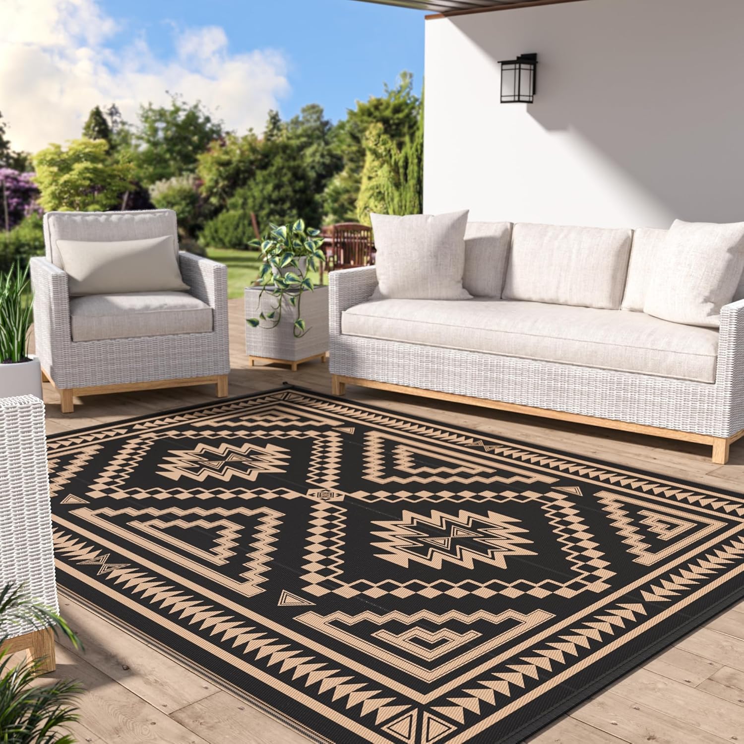 Calvex Diamond Reversible Outdoor Rug in Black & Brown | GENIMO